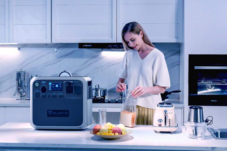 The Ultimate Guide to Portable Power Stations | Generators Direct